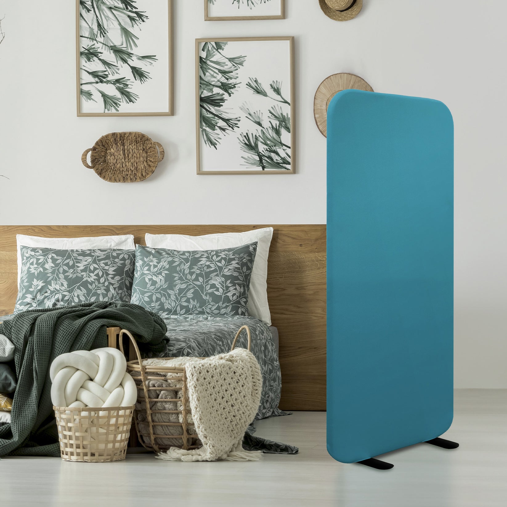Standing Room Divider 29"x65", Sapphire – DECOLAB